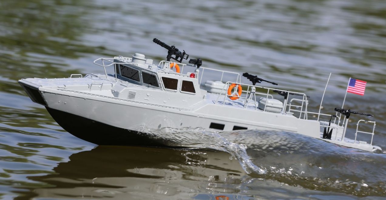Schiffe / Boote / Waffen :: RC Motorschiffe, Motorboote :: Riverine ...