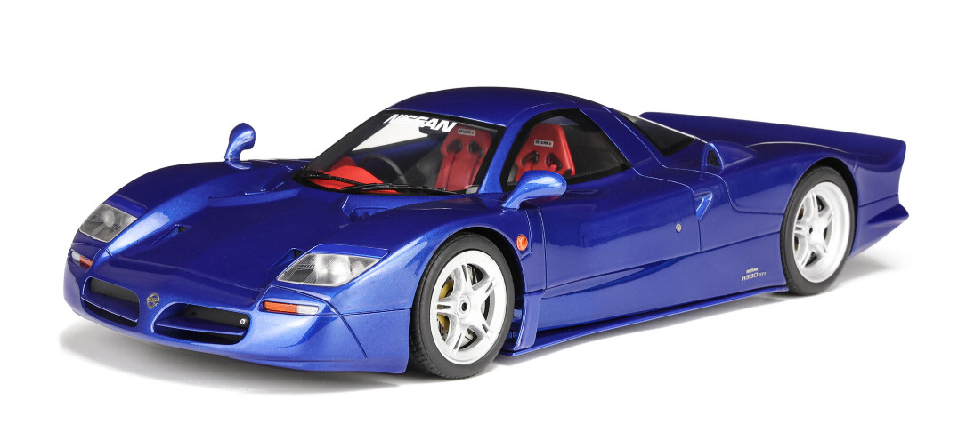 Sammler-Modell :: Auto :: Nissan R390 GT1 Road Car