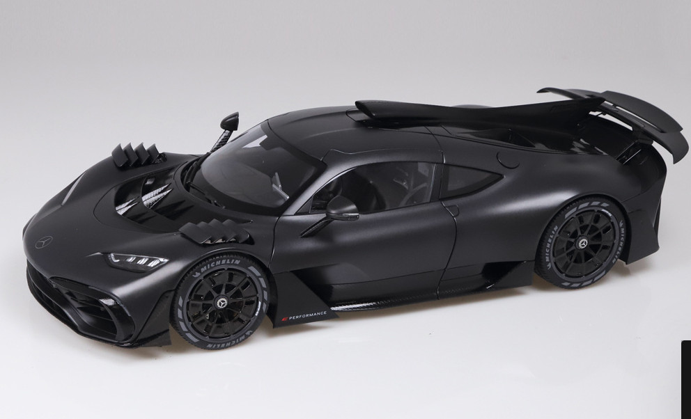 Sammler-Modell :: Mercedes AMG One graphitgrau magno 1:12